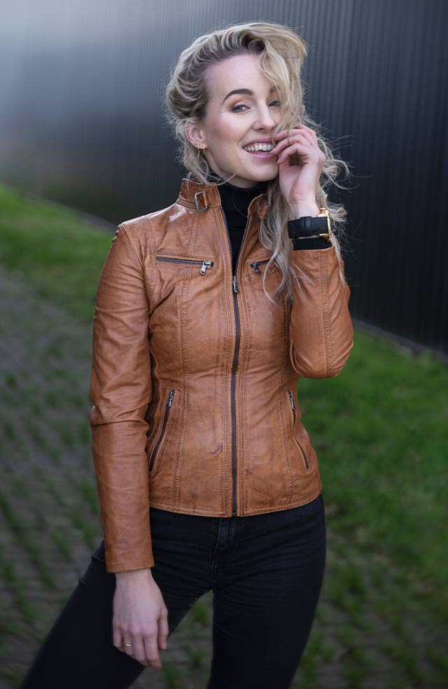 leren-dames-jassen-kort-model-versano - Versano